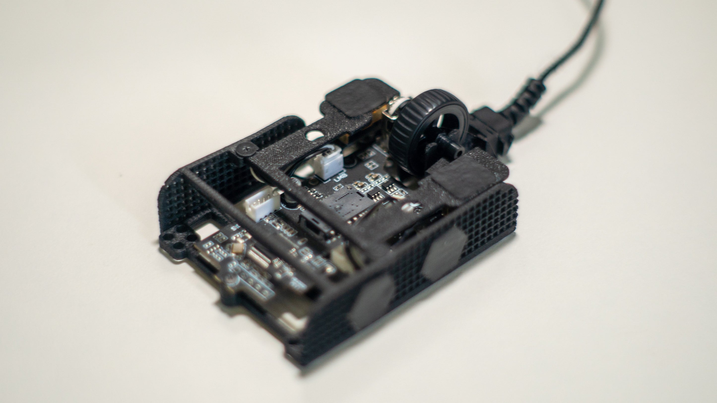 MM8K v2 – Mighty Mouse Customs